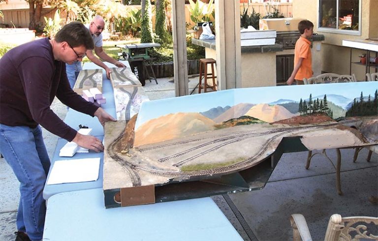 Sausalito to Duncan’s Mills: An On30 Dead Rail Module - Narrow Gauge ...